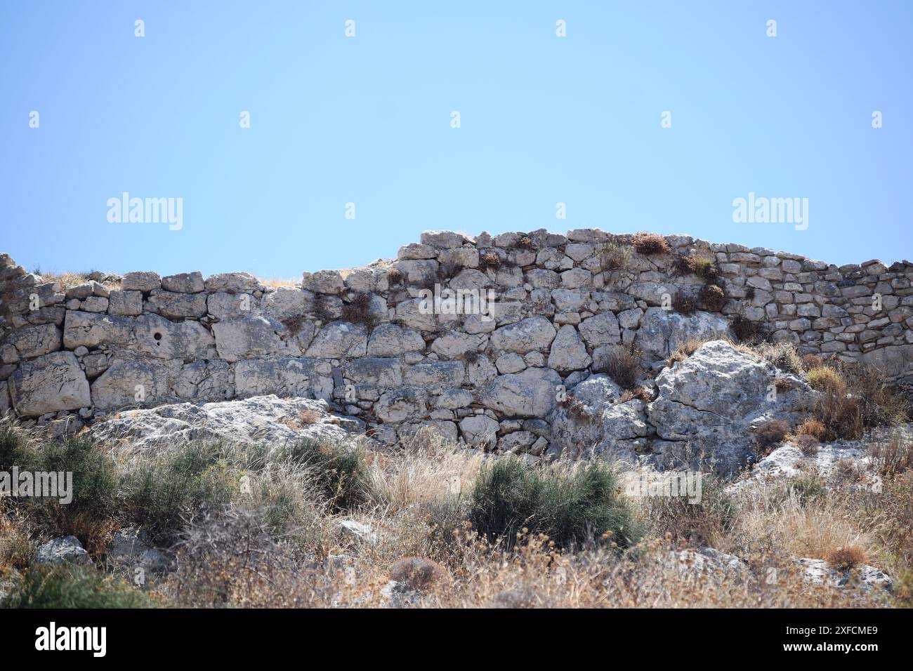 Knights fighting stone hi-res stock photography and images - Alamy