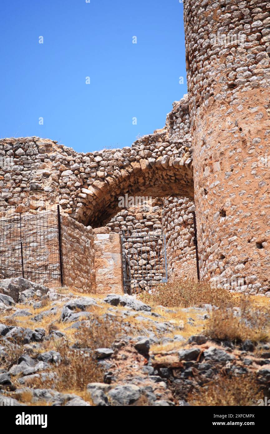 Knights fighting stone hi-res stock photography and images - Alamy