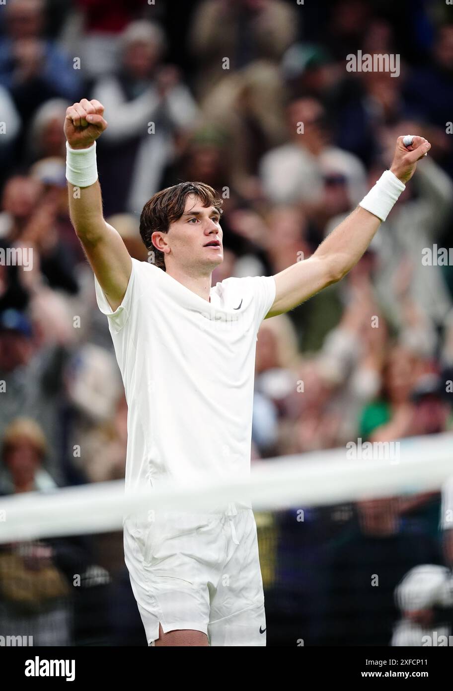 Jack Draper celebrates his victory over Elias Ymer on day two of the ...