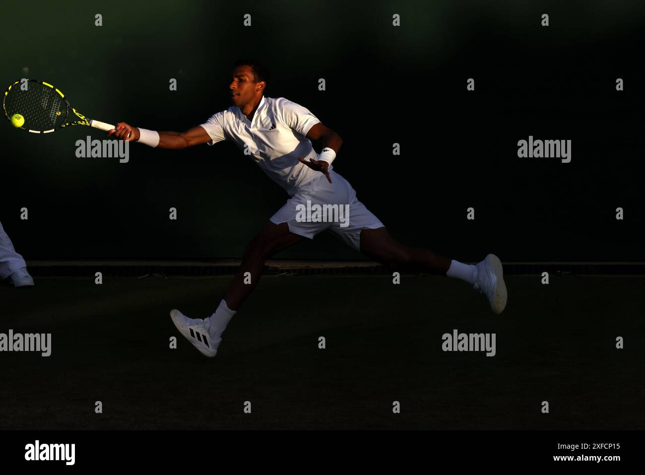Felix auger alliasime wimbledon felix auger alliasime wimbledon 2024 hi-res stock photography ...