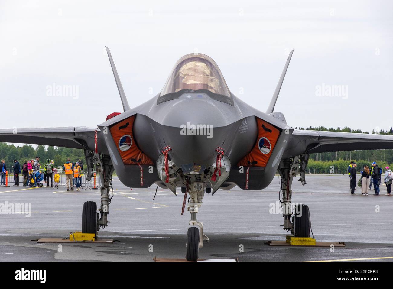 Royal Netherlands Air Force f35 lightning jetfighter in Vaasa airshow ...