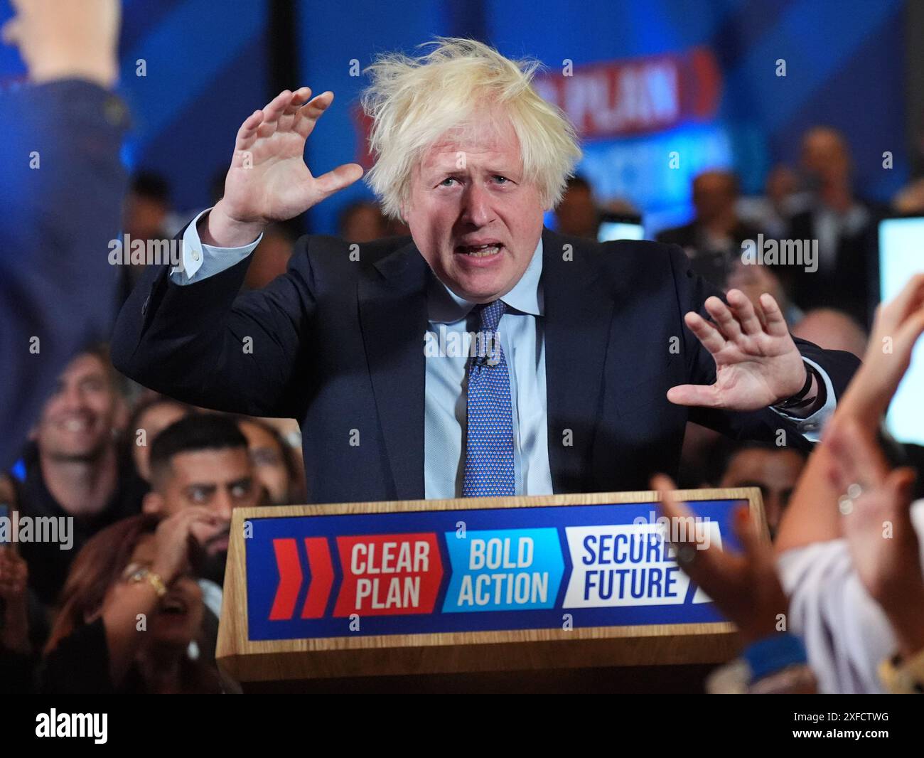 Boris Johnson delivers a speech in central London, while on the General ...