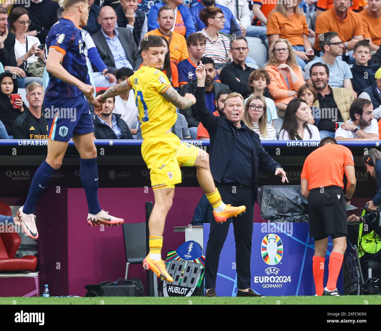 Ronald Koeman (Niederlande, Trainer) GER, Rumaenien (ROM) vs ...