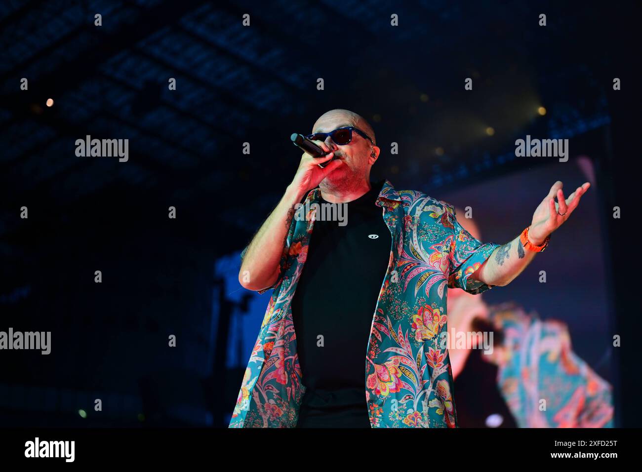 Italian Singer Music Concert Max Pezzali Max Forever Stadi 2024