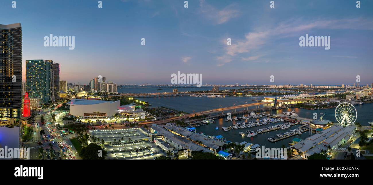Aerial view of Skyviews Miami Observation Wheel at Bayside Marketplace ...