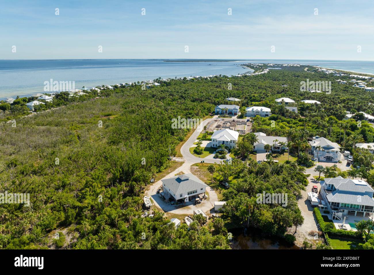 Wealthy waterfront residential area. Rich neighborhood with expensive ...