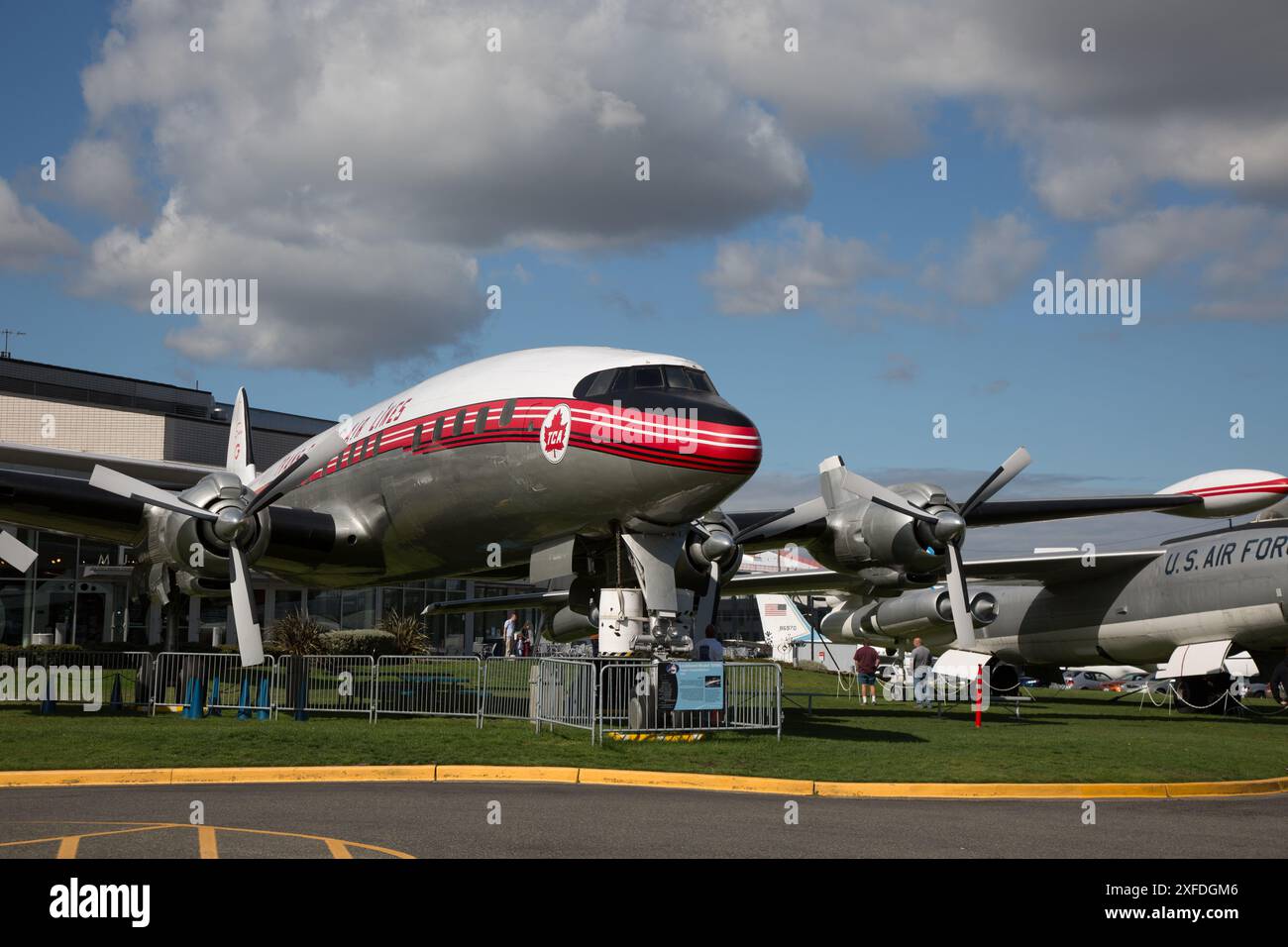 Lockheed 1049G Super Constellation, last of piston engined airliners ...