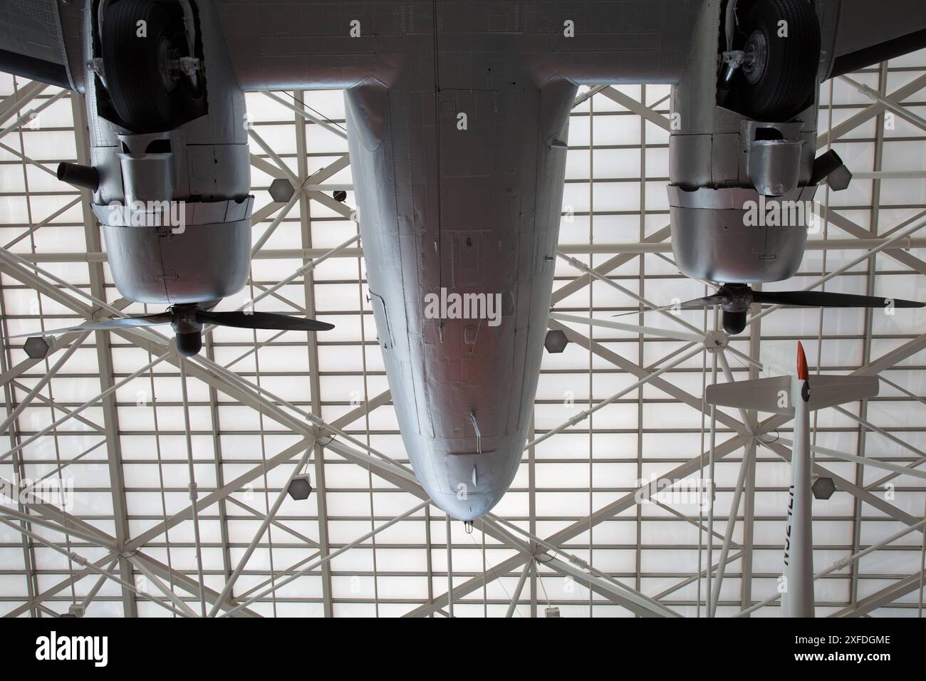Landing gear retracted into engine nacelle, view of DC-3 gear from ...