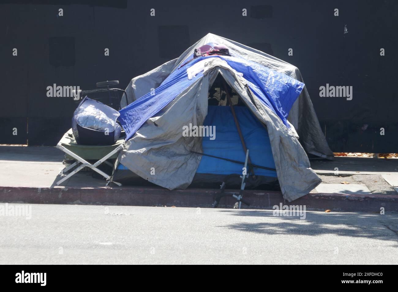 Los Angeles, California, USA 2nd July 2024 Homeless Tents Camps on July ...