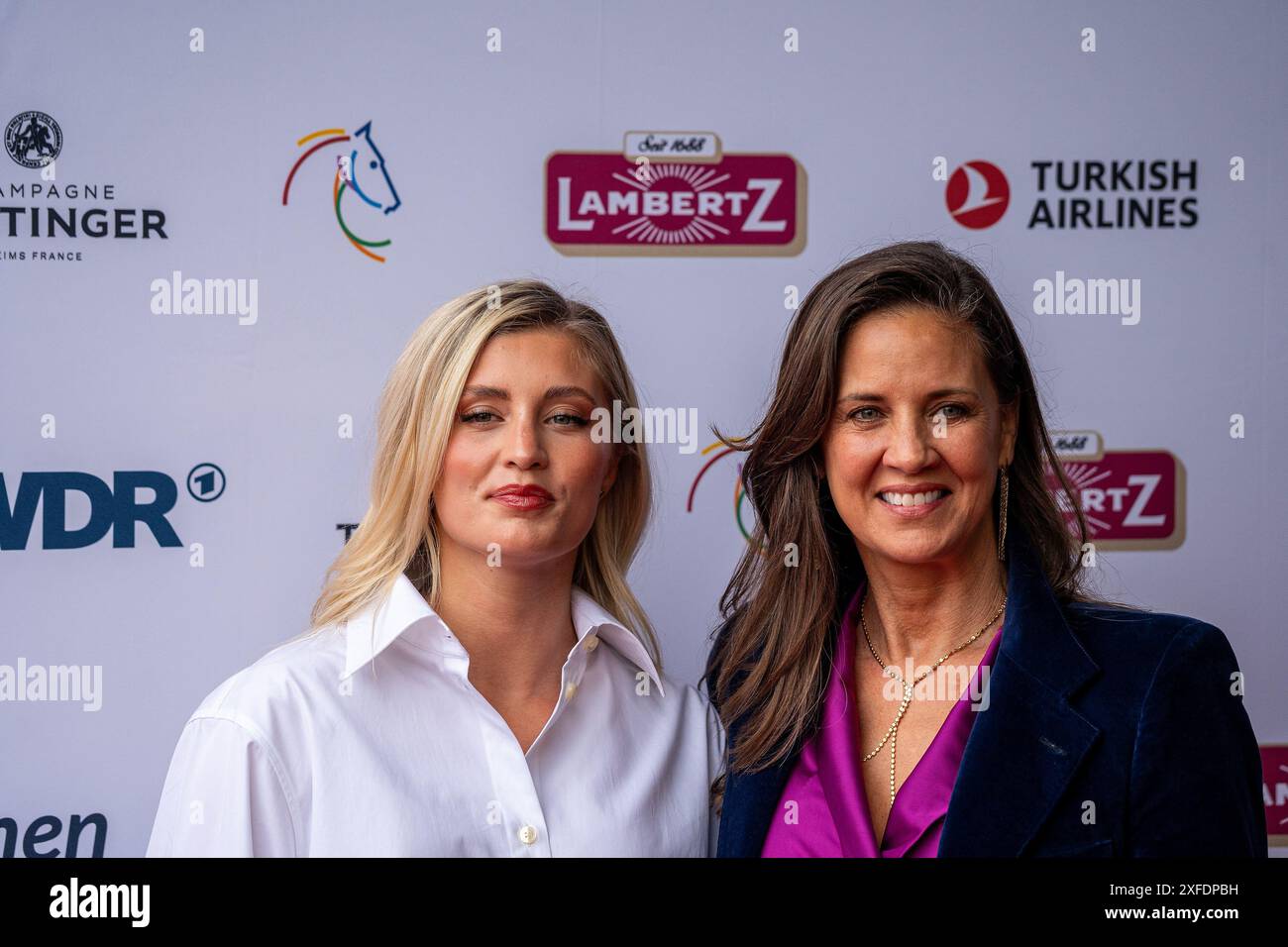 Luna und Dana Schweiger bei der Media Night 2024 beim CHIO Aachen Foto ...