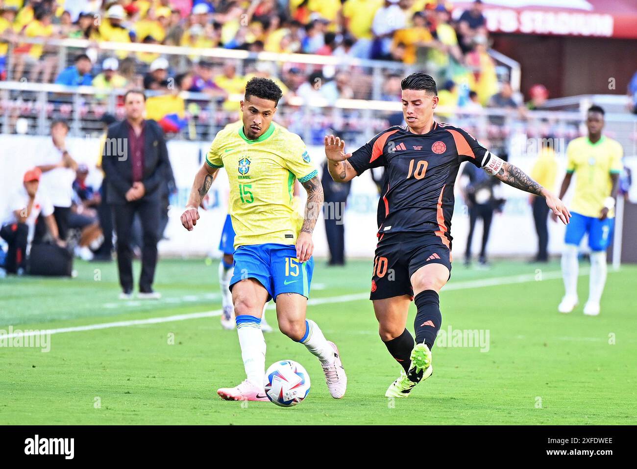 James rodriguez copa america hi-res stock photography and images - Alamy