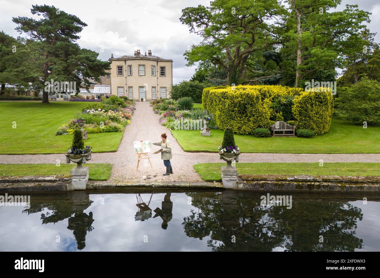 Rebecca Styles, artist in residence at Thorp Perrow Arboretum, painting ...