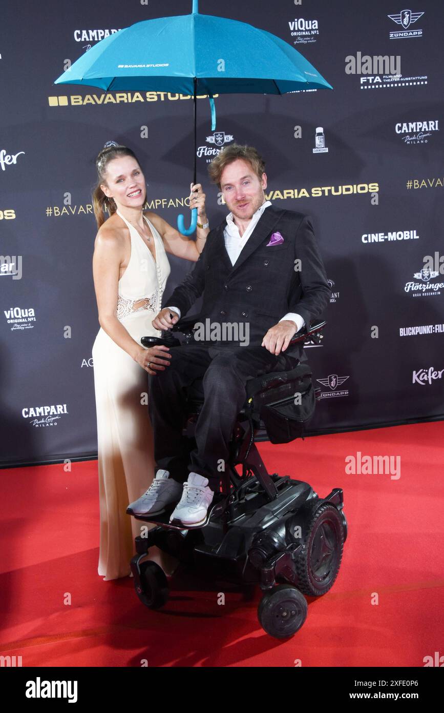 Sarah Samuel Koch Schauspieler Muenchen 02.07.2024 BAVARIA STUDIOS PARTY X EMPFANG im Rahmen des ...