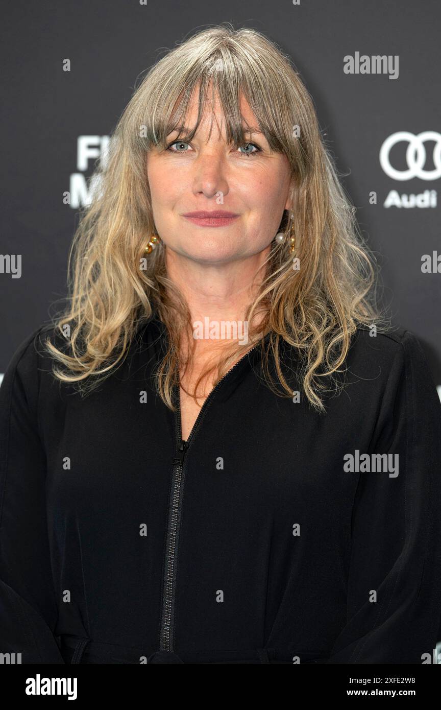 Kate Solomon bei der Premiere des Kinofilms 'Die Fotografin / Lee' und ...