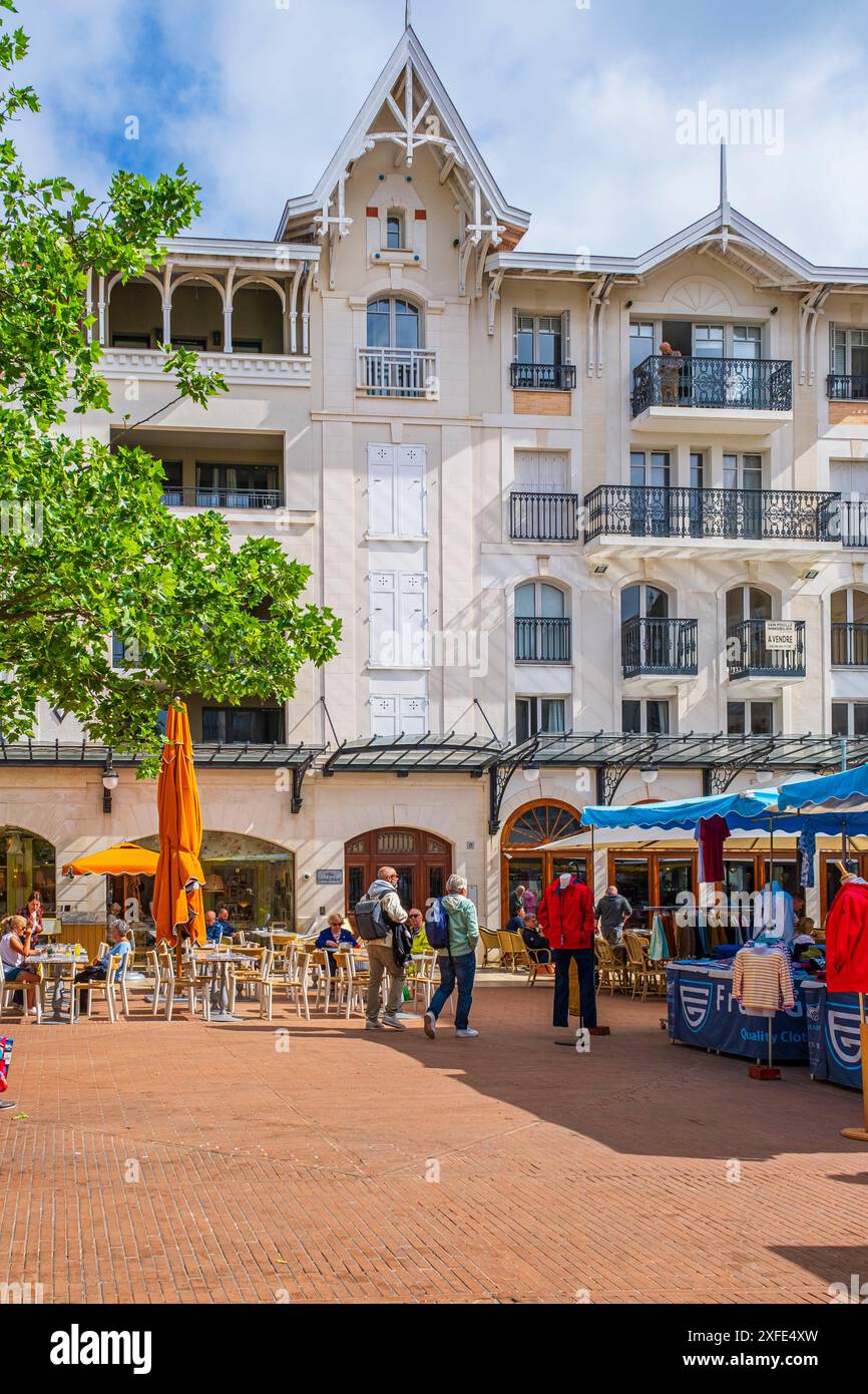 France, Gironde, Arcachon, market on Marquises square in the Heart of ...