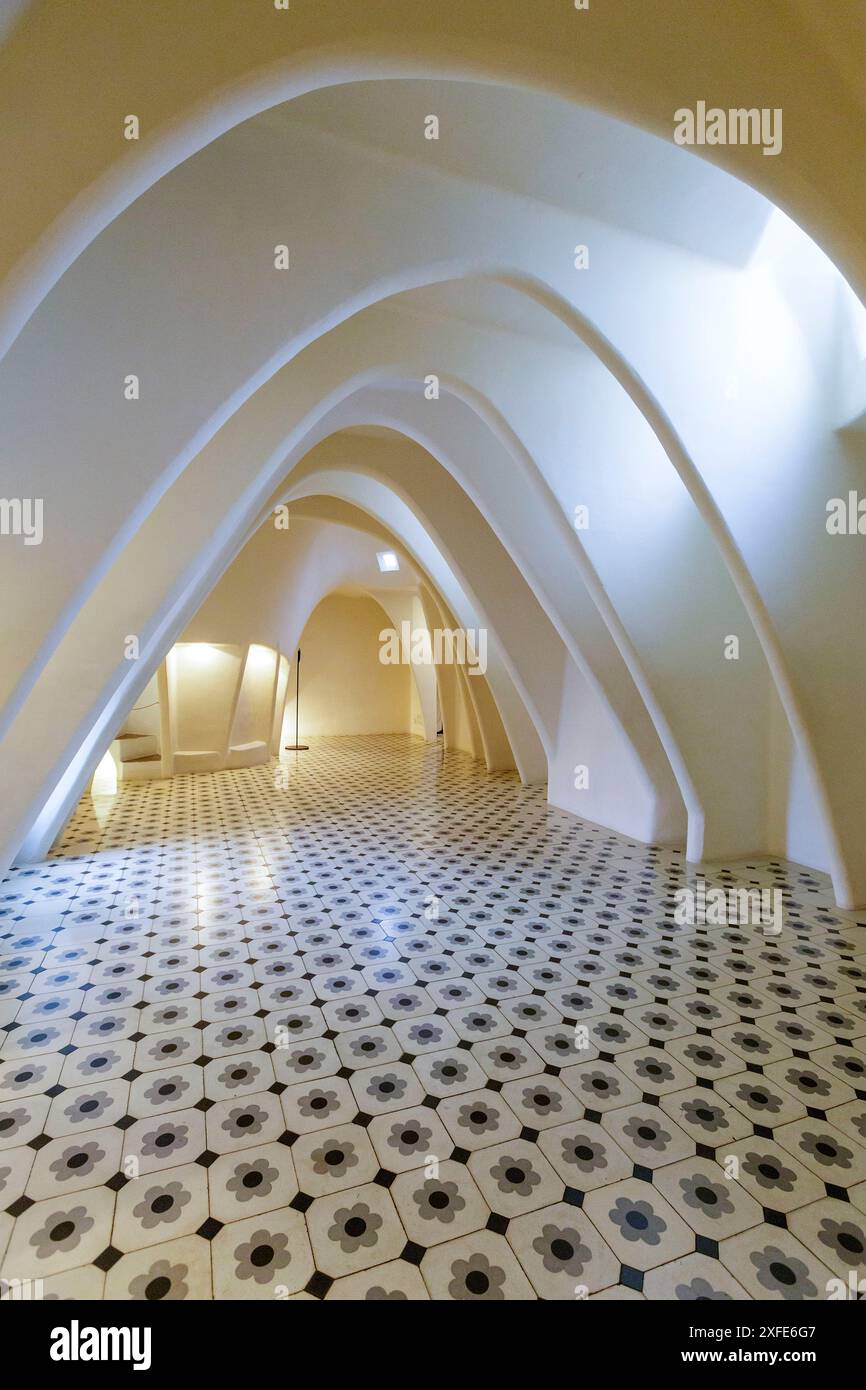 Spain, Catalonia, Barcelona, the attic sustained by catalan arches of ...
