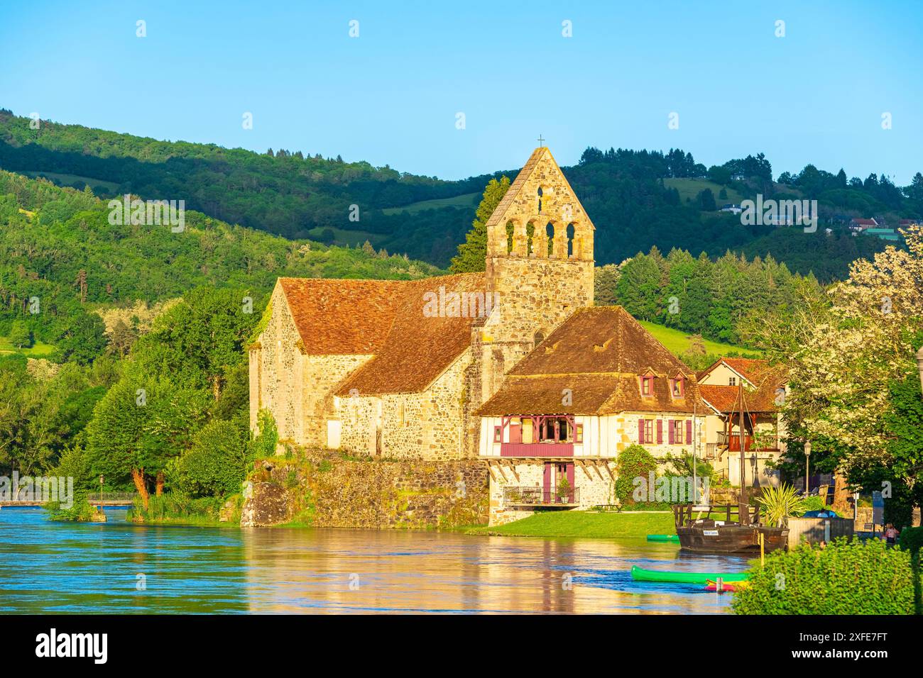 France, Correze, Beaulieu sur Dordogne, medieval village labeled Les ...