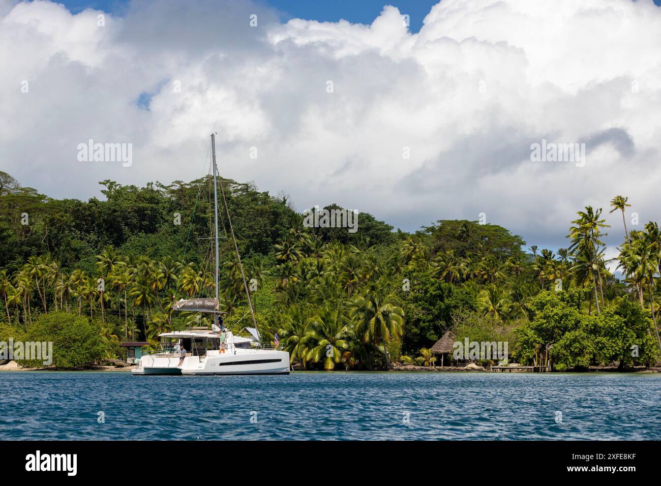 French Polynesia, Society Islands, anchorage in Apu Bay, island of ...