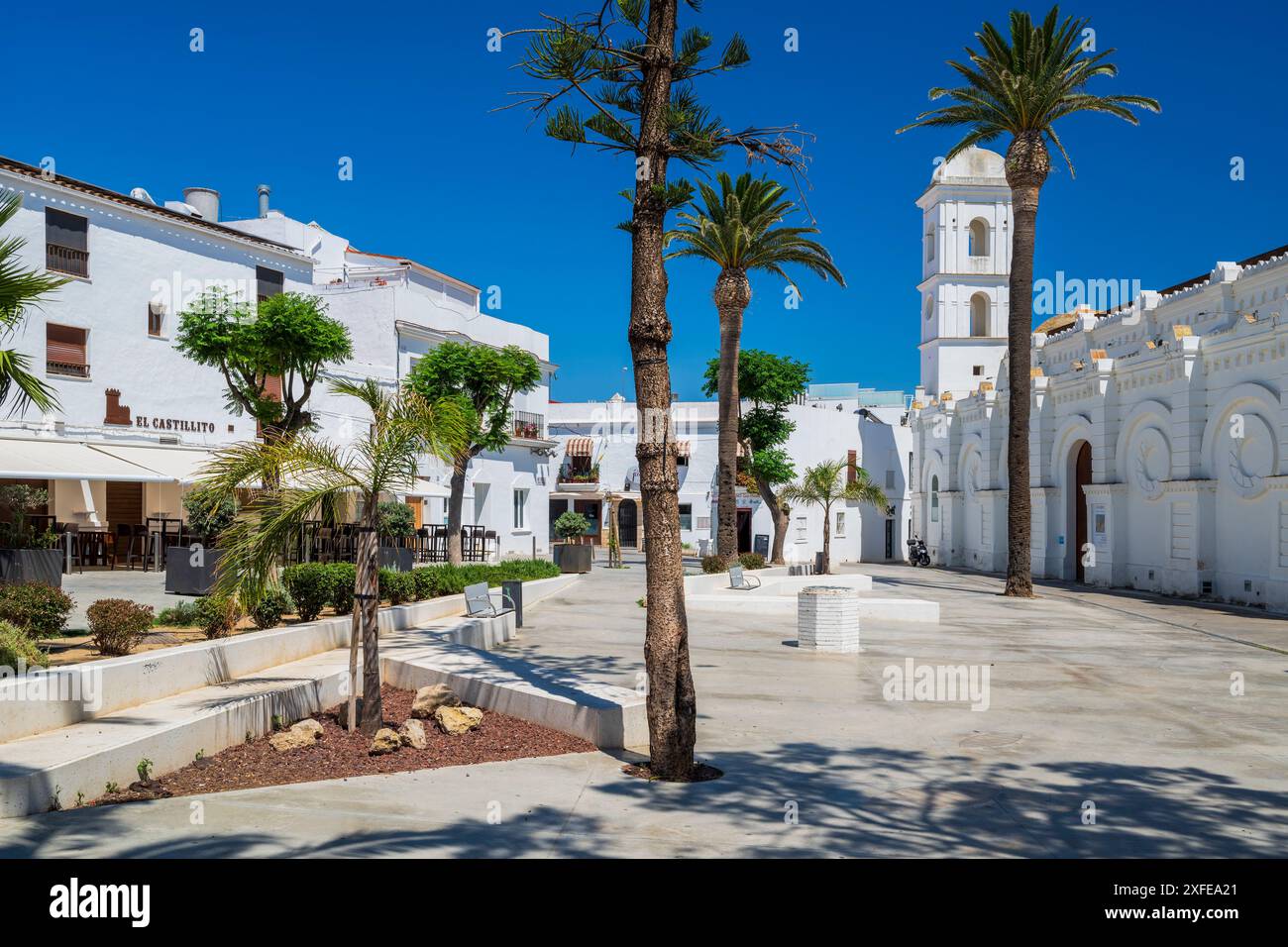 Plaza de Santa Catalina, Conil de la Frontera, Andalusia, Spain Stock ...