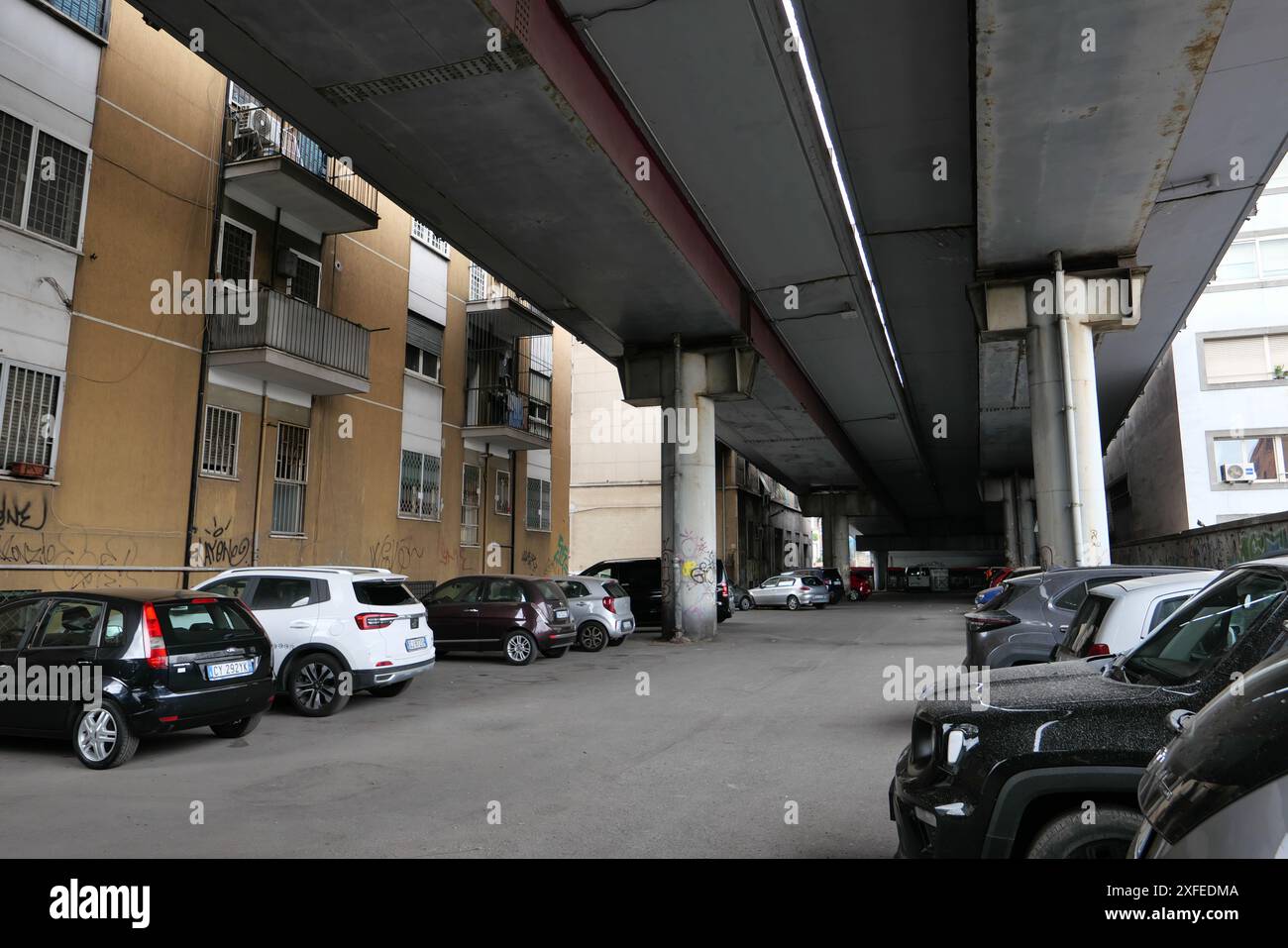 EASTERN ROME SUBURBS. THE PILLARS OF THE EASTERN RING ROAD BUILT NEXT ...