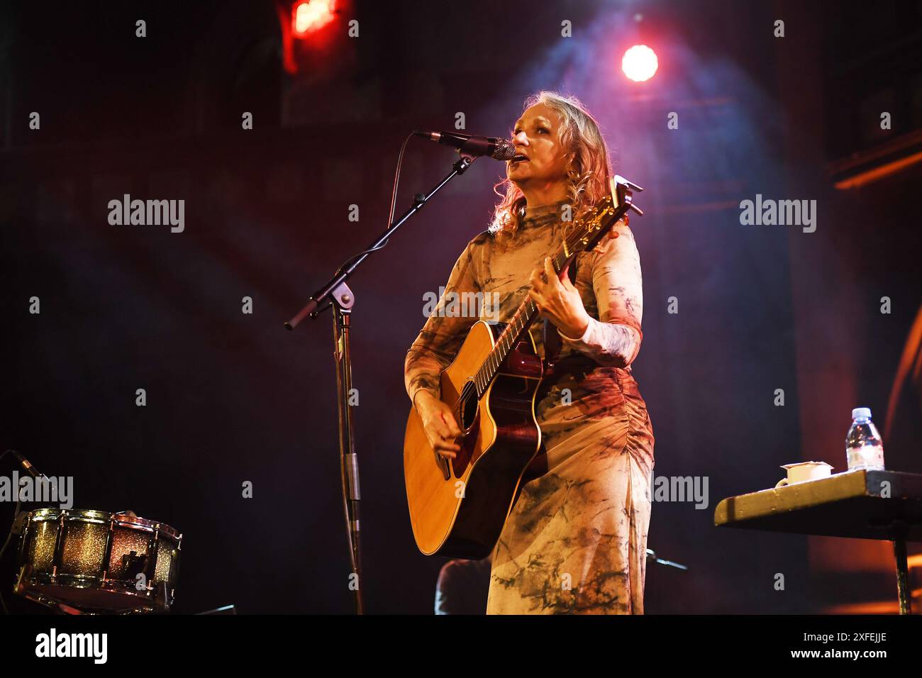 Joan osborne live hi-res stock photography and images - Alamy