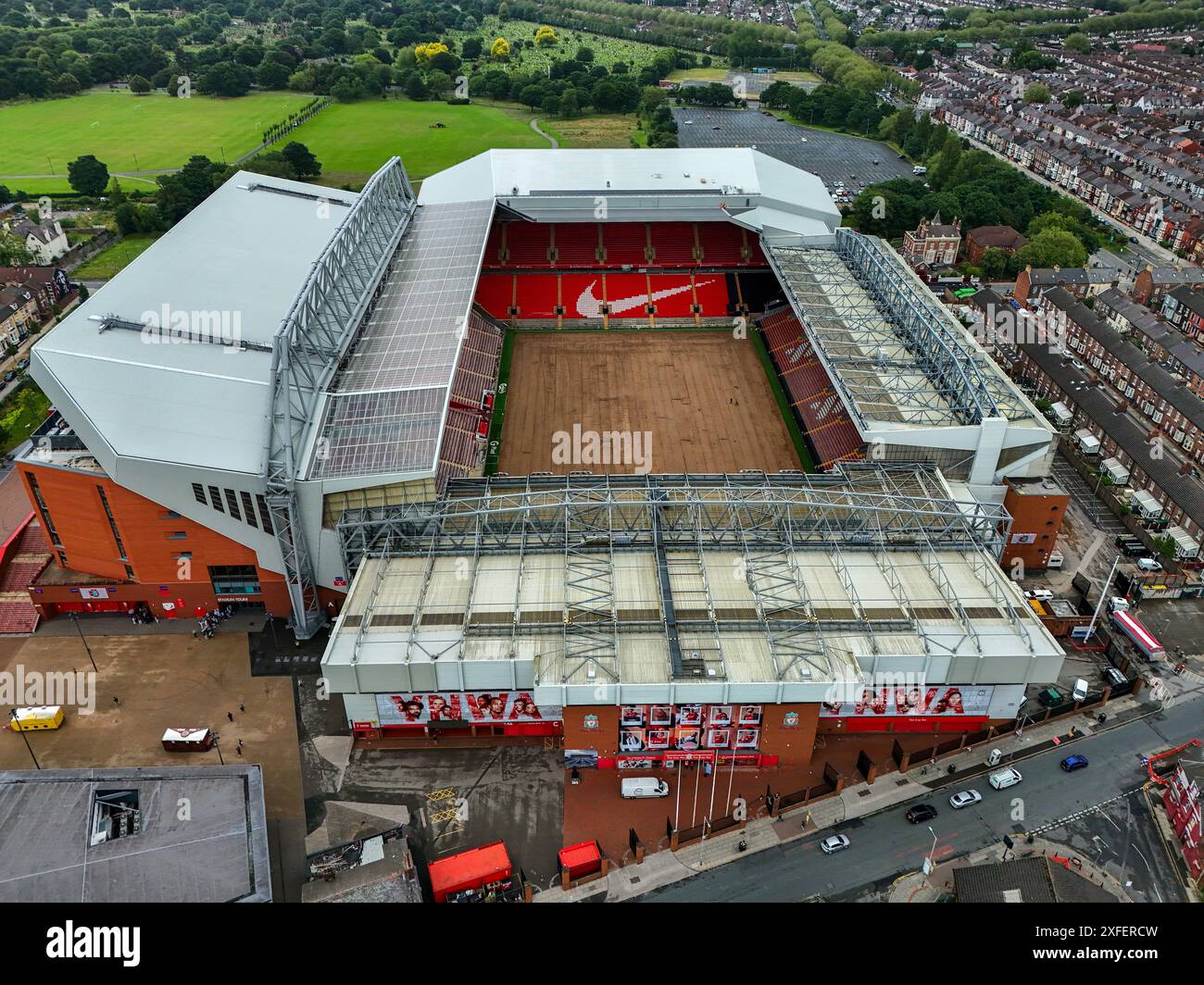 Anfield stadium aerial view hi-res stock photography and images - Alamy