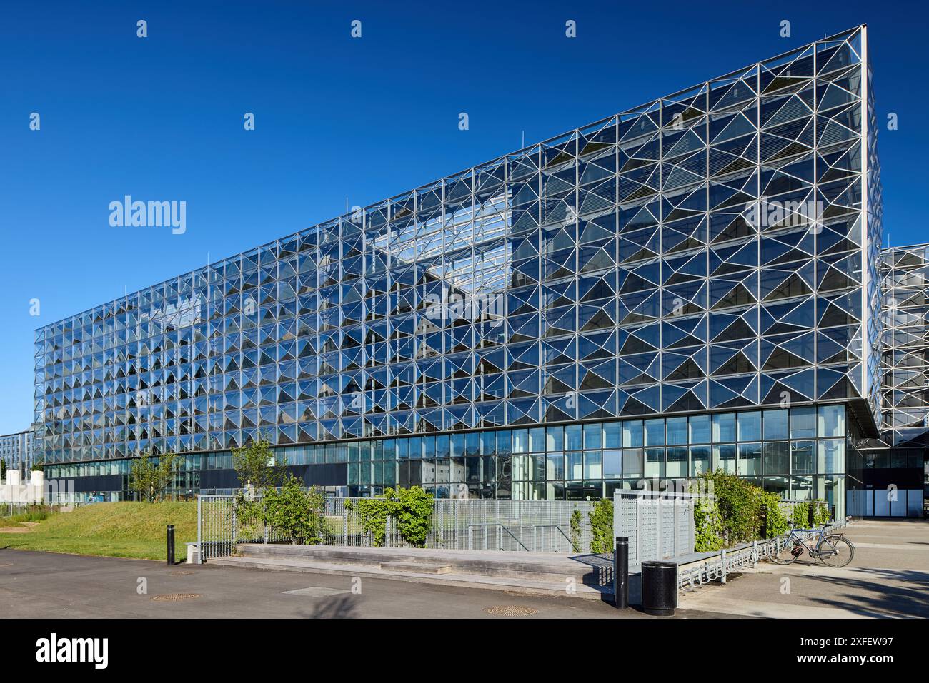 Niels Bohr Bygningen (Niels Bohr Building), designed by Vilhelm ...