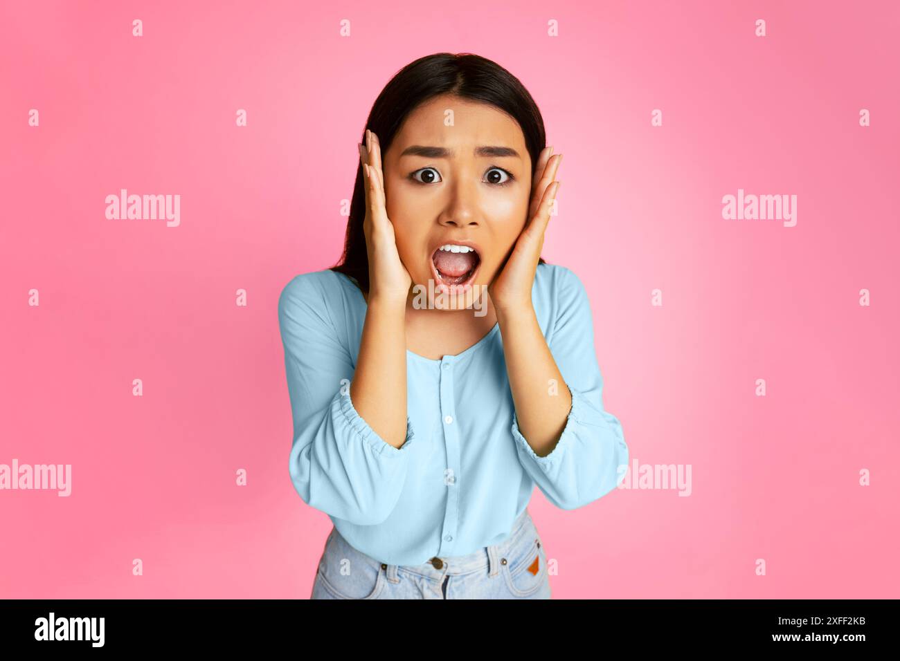 Shocked korean woman feeling scared hi-res stock photography and images ...