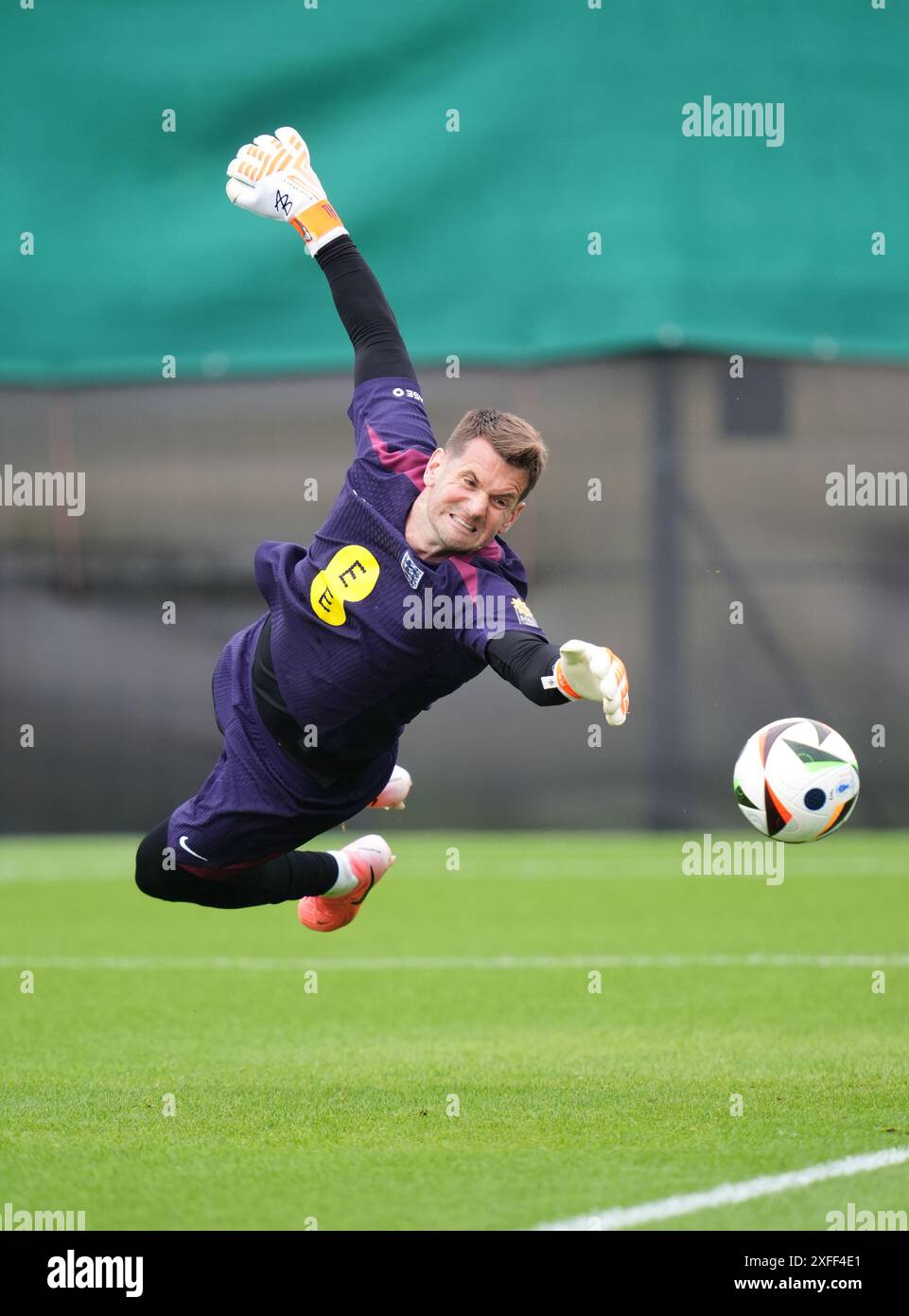 England coach Tom Heaton during a training session at the Spa & Golf ...