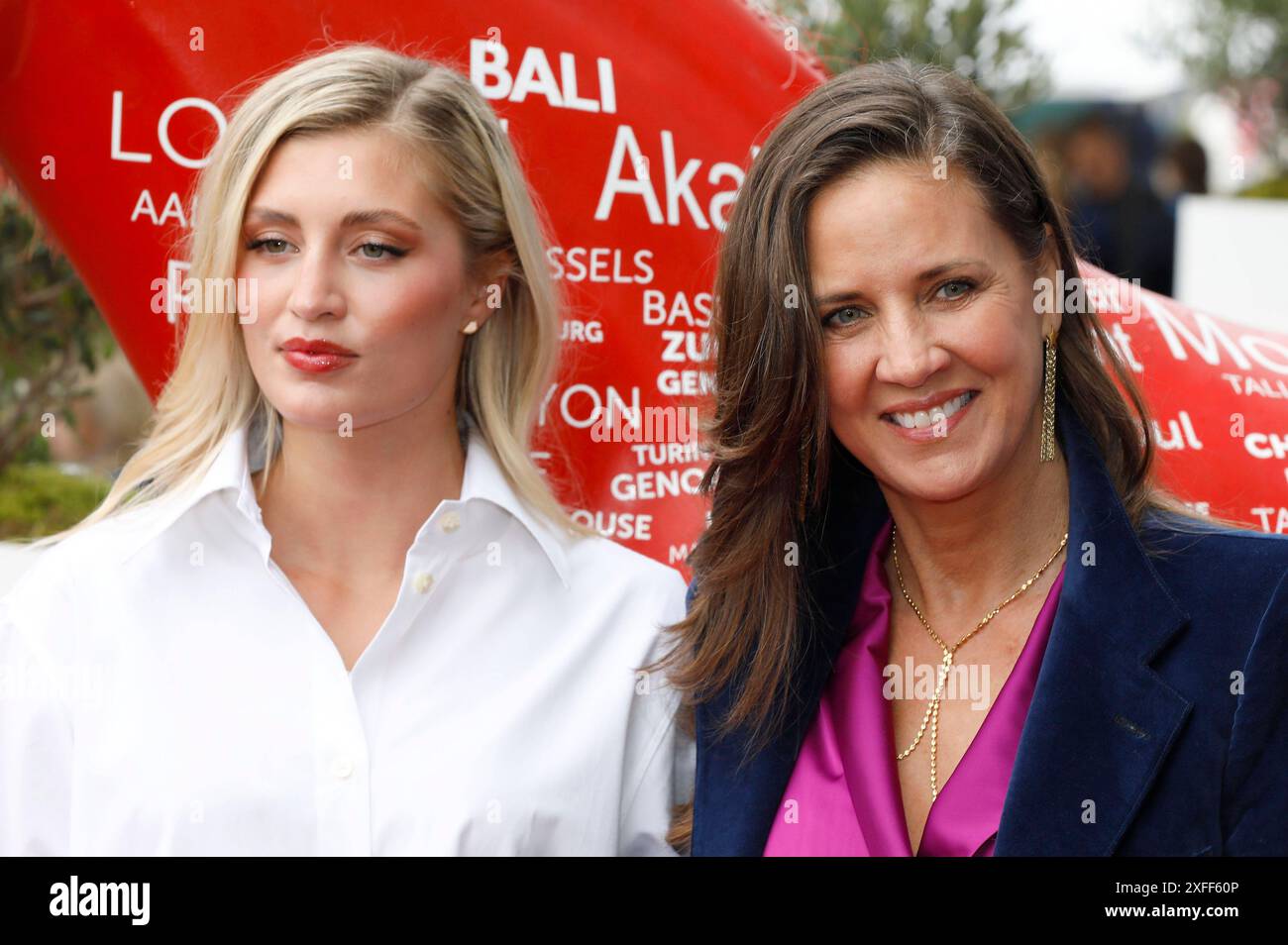Luna Schweiger mit Mutter Dana Schweiger bei der CHIO Media Night auf ...