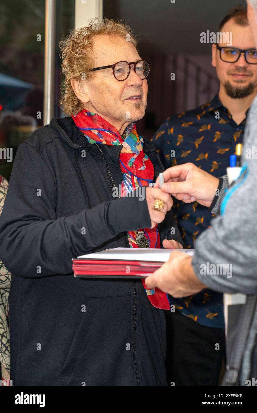 Nick St. Nicholas bei der Premiere des Dokumentarfilms Born to be Wild - Eine Band namens ...