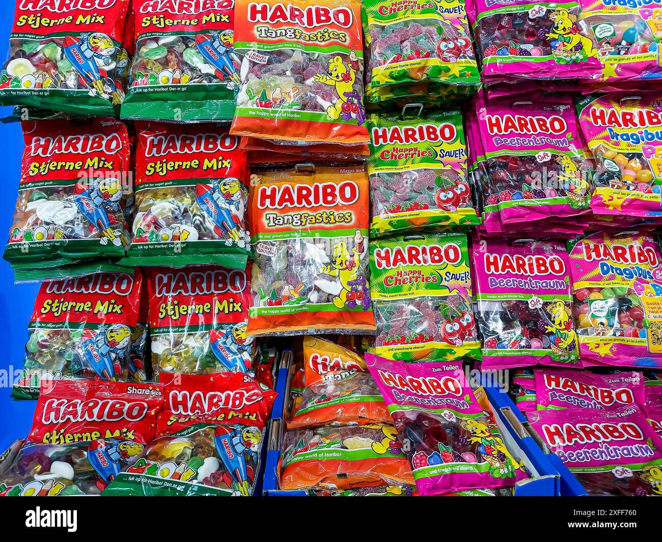 Haribo Fabrikverkauf. // 15.05.2024: Metzingen, Baden-Württemberg ...