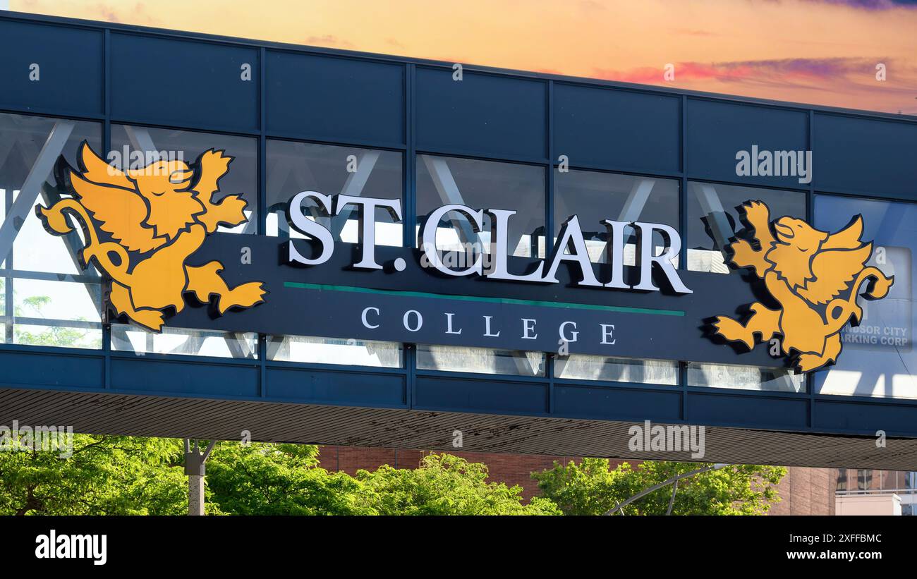 Sign of St. Clair College in Footbridge in Windsor, Ontario, Canada ...