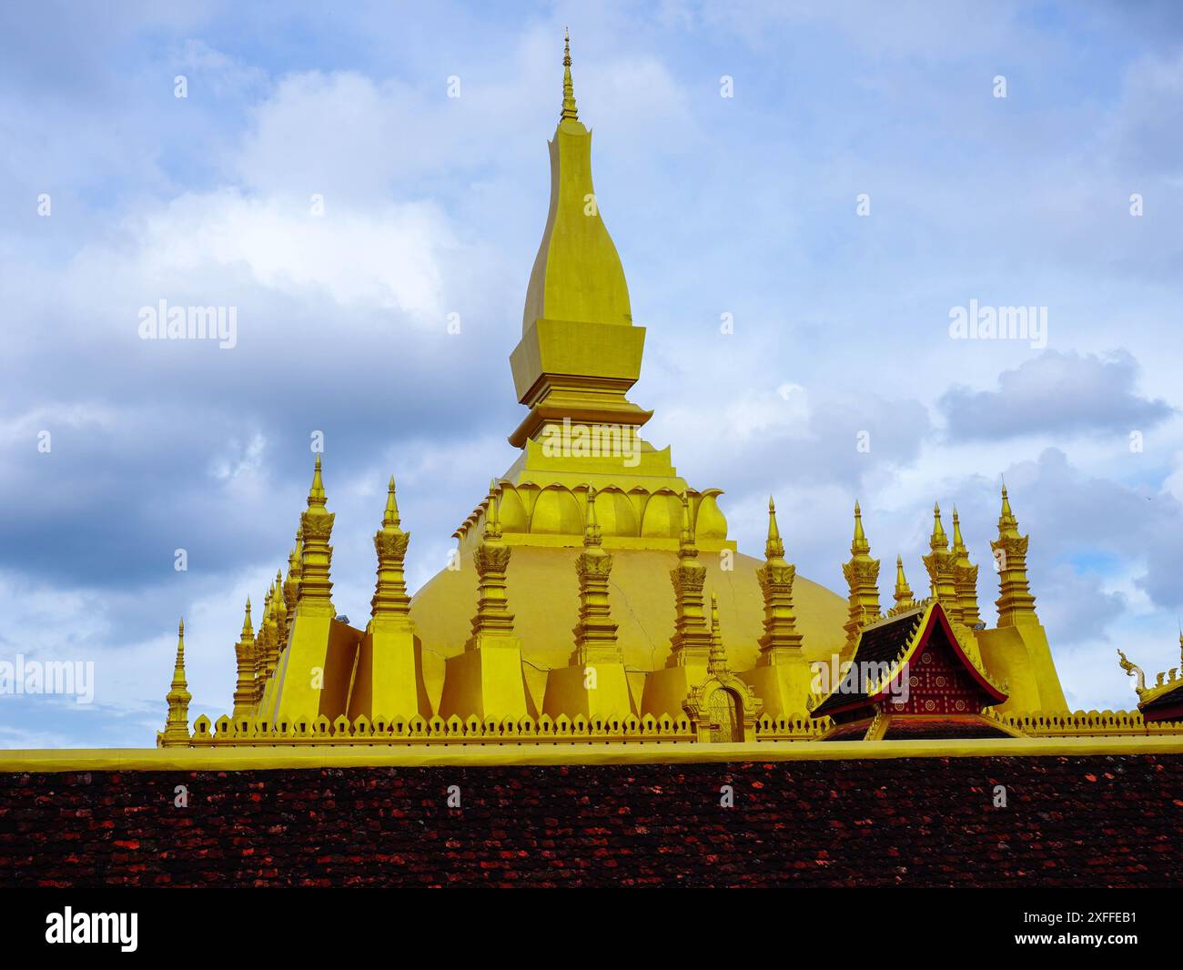 Phra That Luang or Phra Chedi Lokachulamanee is considered a very ...