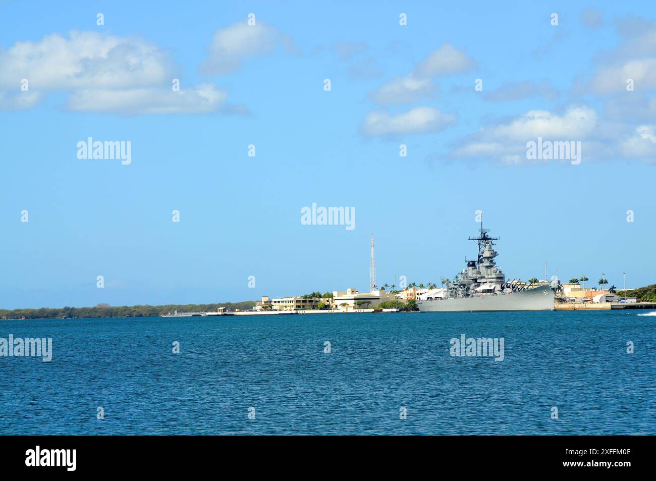 USS Missouri - decommissioned battleship USA in Pearl Harbor Hawaii ...