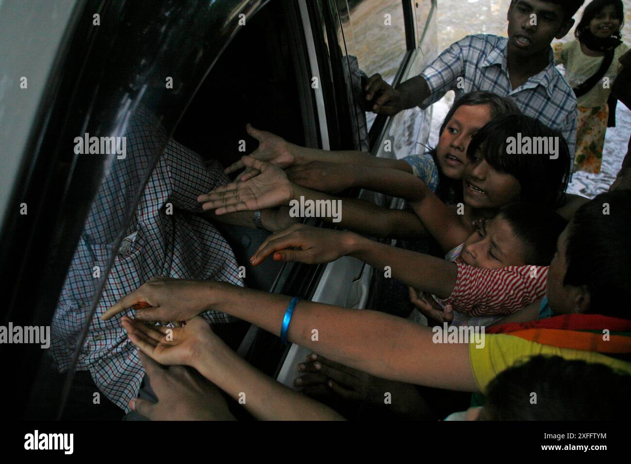 Asian children shelter from hi-res stock photography and images - Alamy
