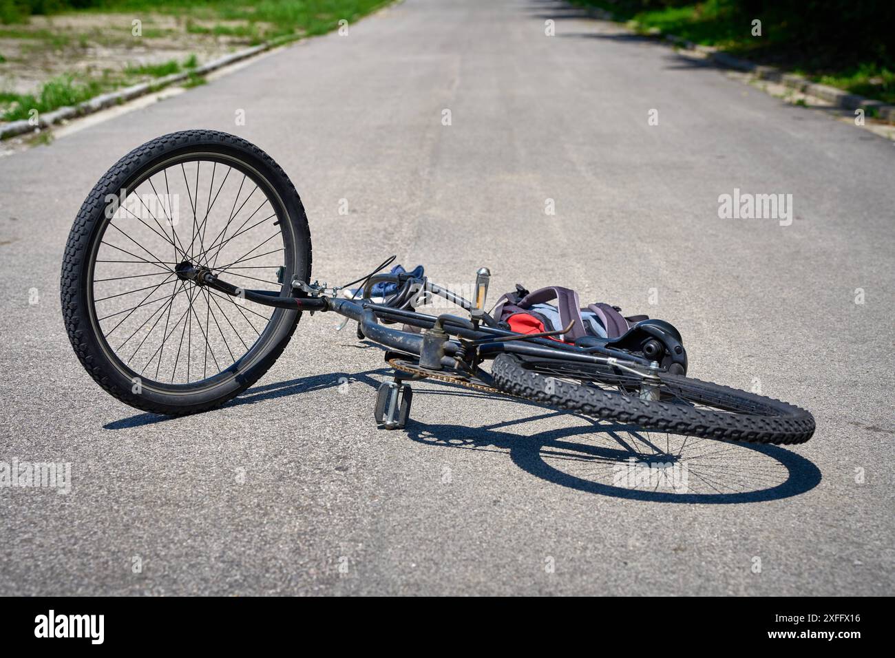 Garda radweg hi-res stock photography and images - Alamy