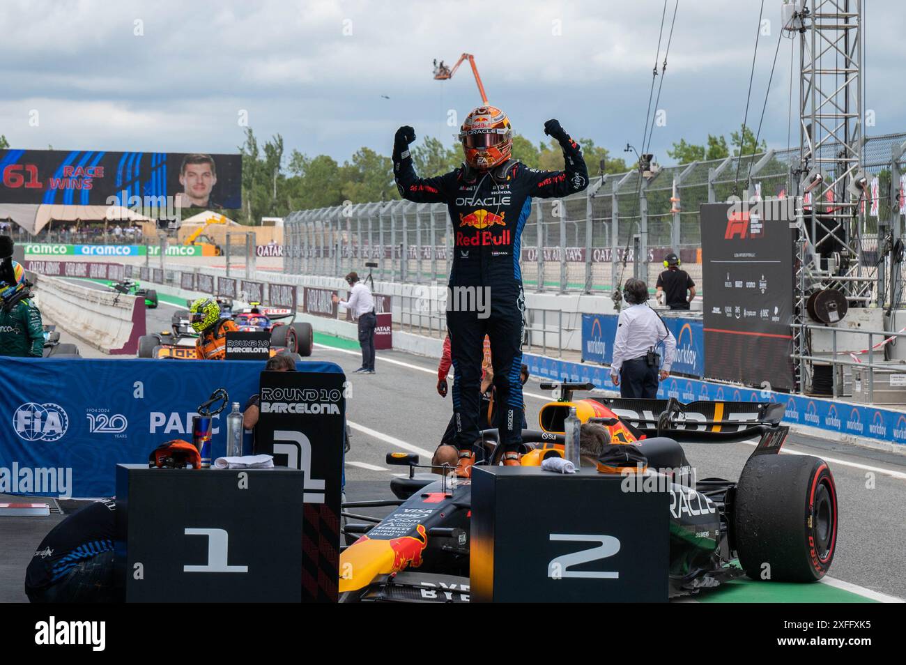 Montmelò, Barcelona Spain - 06 23 2024: F1 drivers and Formula 1 cars ...