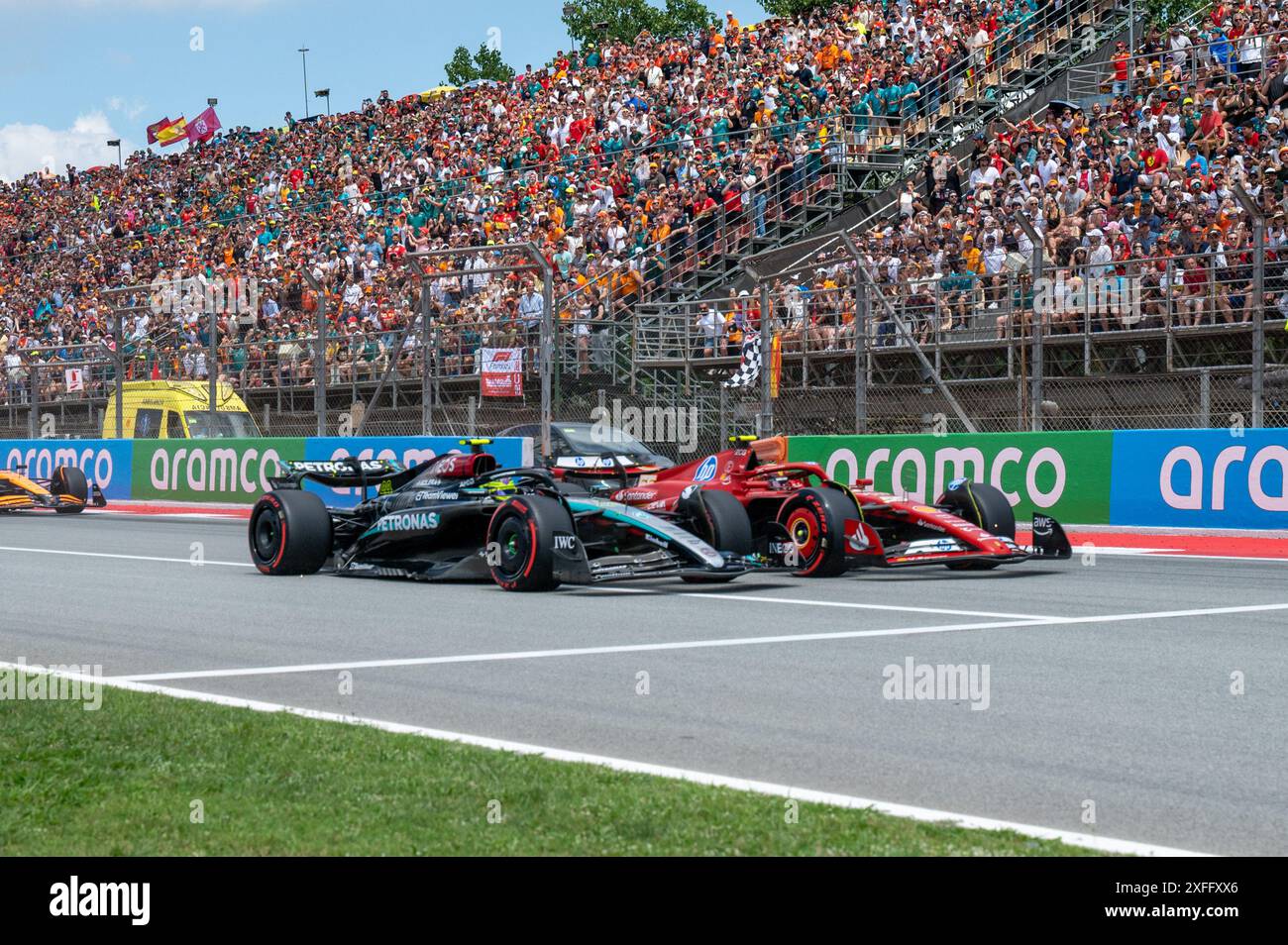 Montmelò, Barcelona Spain - 06 23 2024: F1 drivers and Formula 1 cars ...