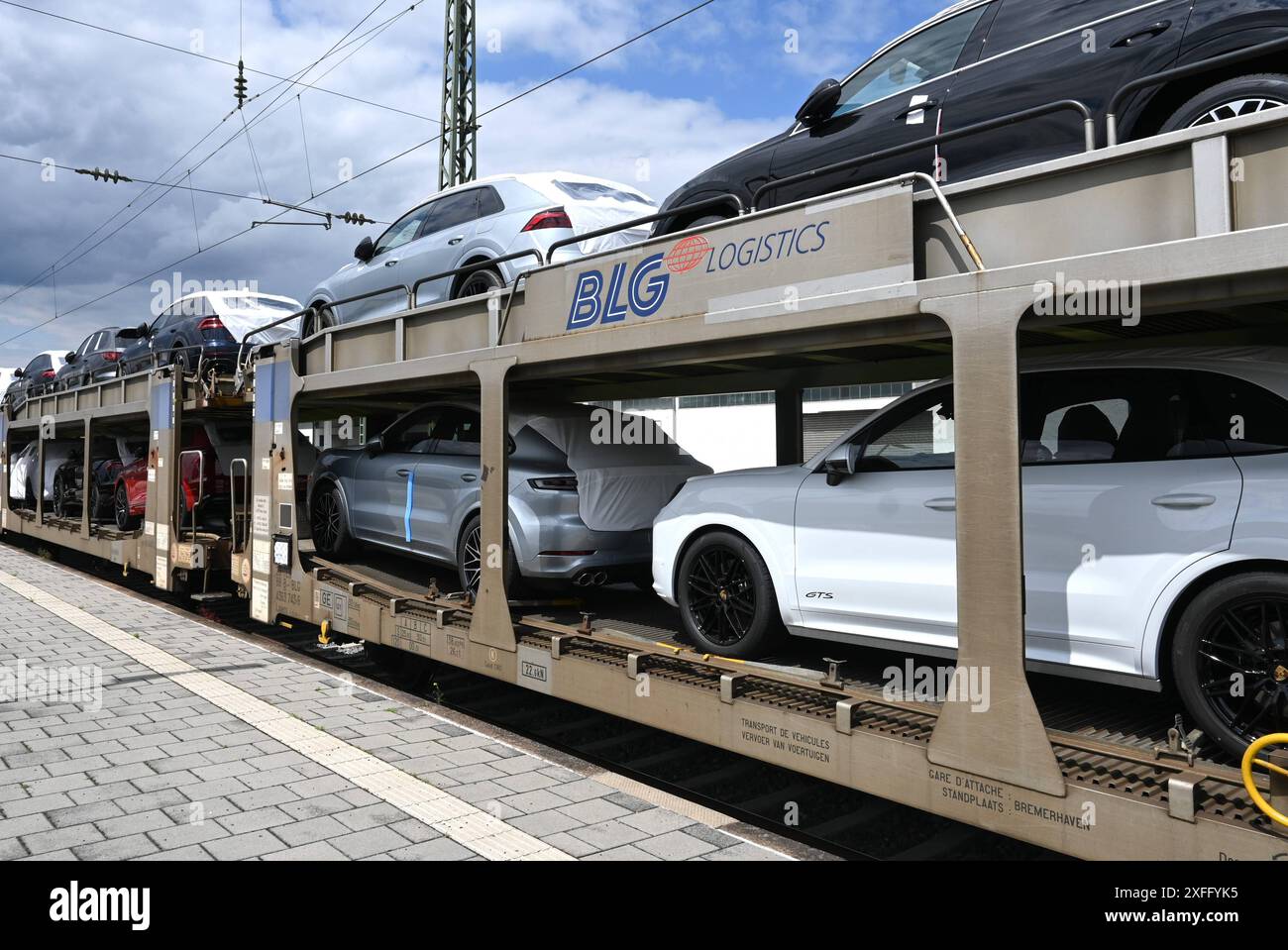 BLG Autorail GmbH, Autozug bzw Bahn Autotransporte von Neuwagen der ...