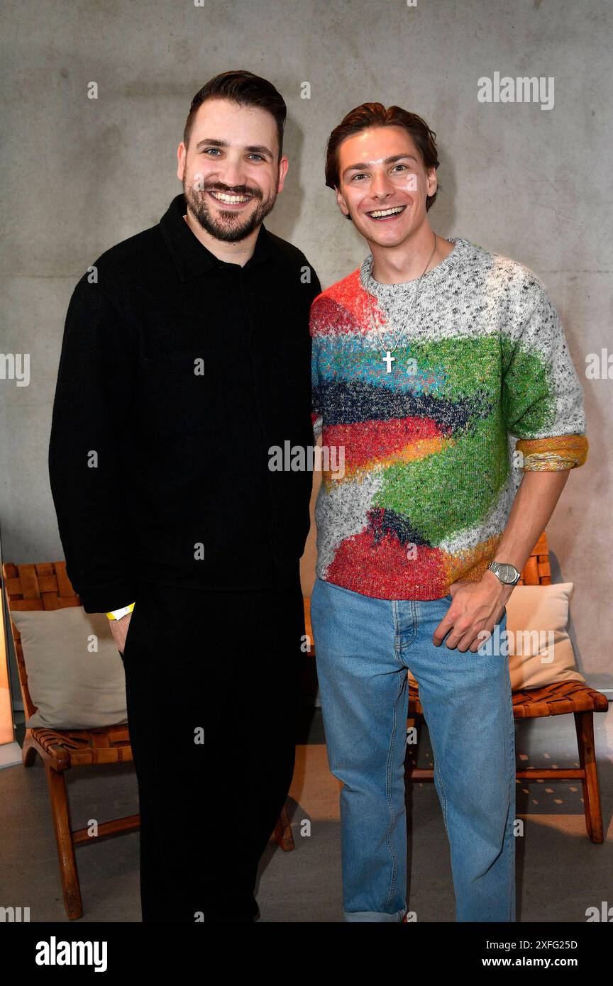 Christopher Schmidt und Max Suhr beim Mates Date Influencer Event auf ...