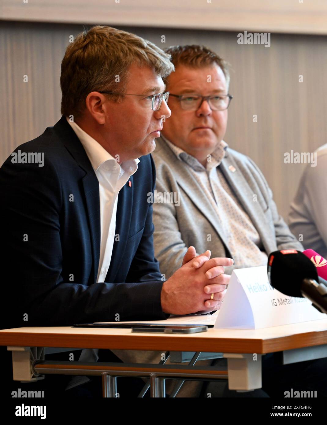 03 July 2024, Lower Saxony, Papenburg: Heiko Messerschmidt (l), IG ...
