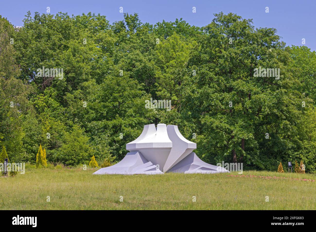 Kragujevac, Serbia - May 26, 2022: White Stone Bud Crystal Flower ...