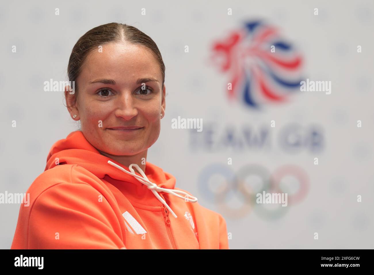 Jasmine joyce paris 2024 hi-res stock photography and images - Alamy