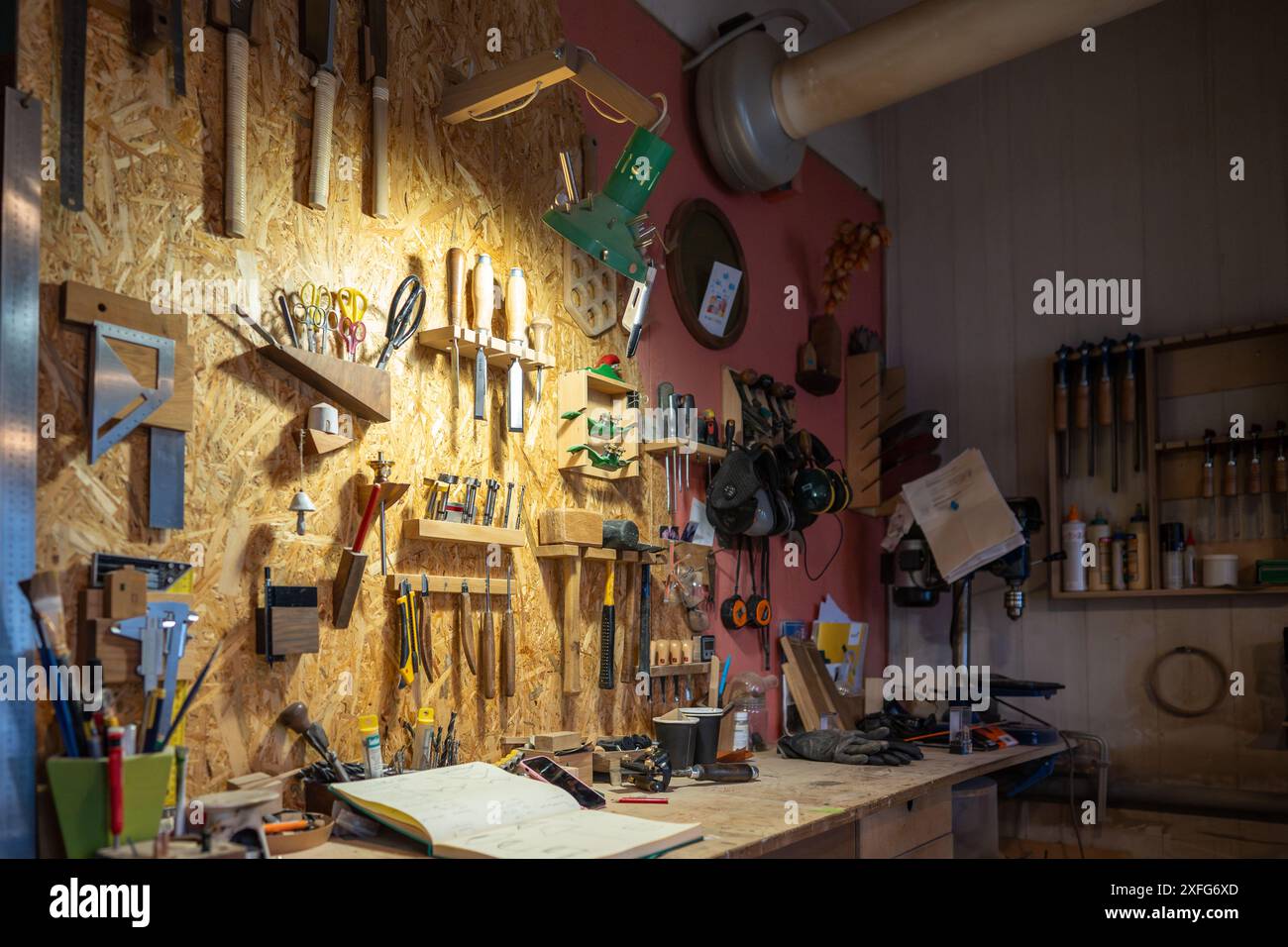 Neat workspace hi-res stock photography and images - Alamy