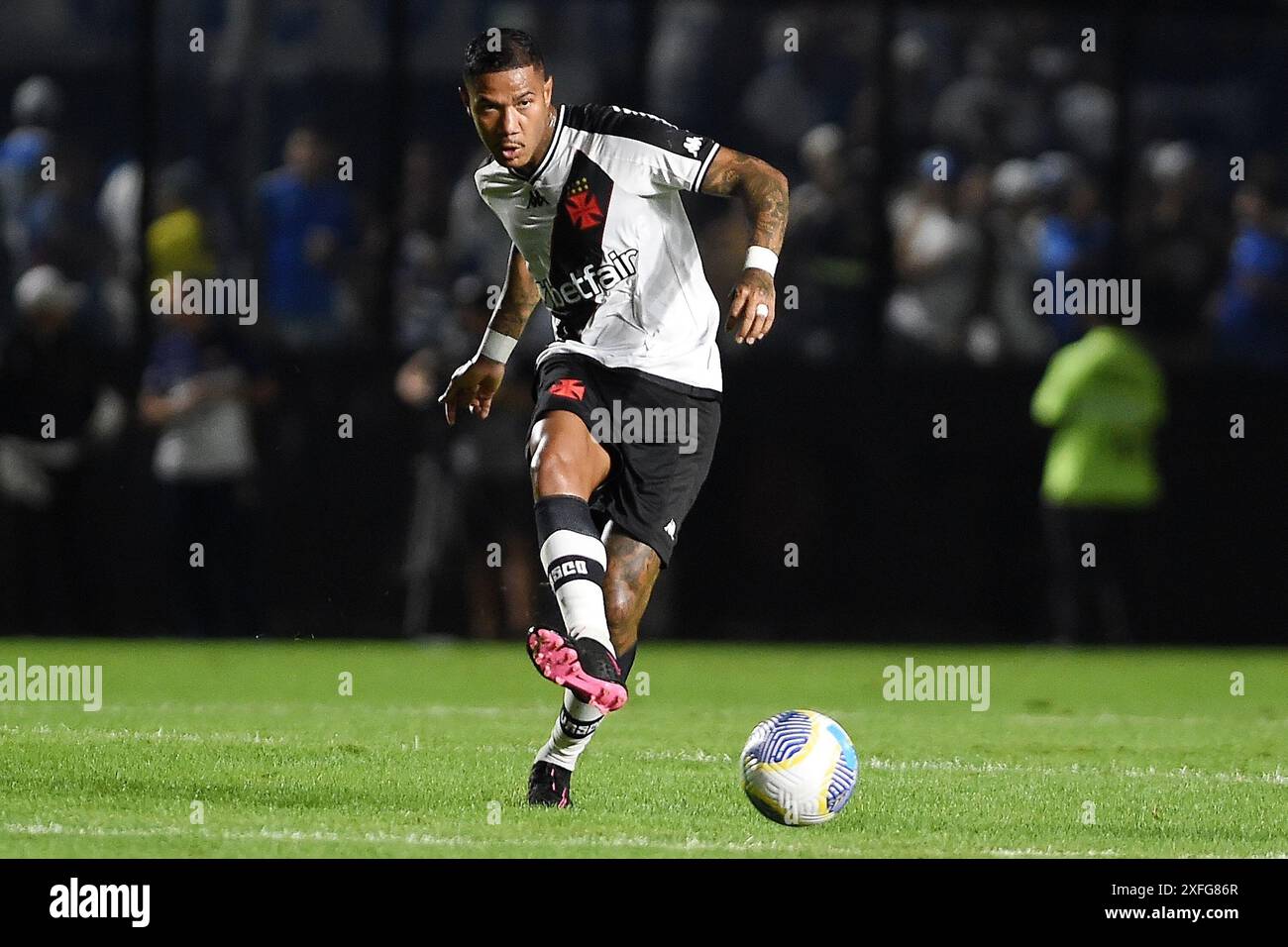 Rio de Janeiro, Brazil, June 16, 2024. Football match between the teams ...