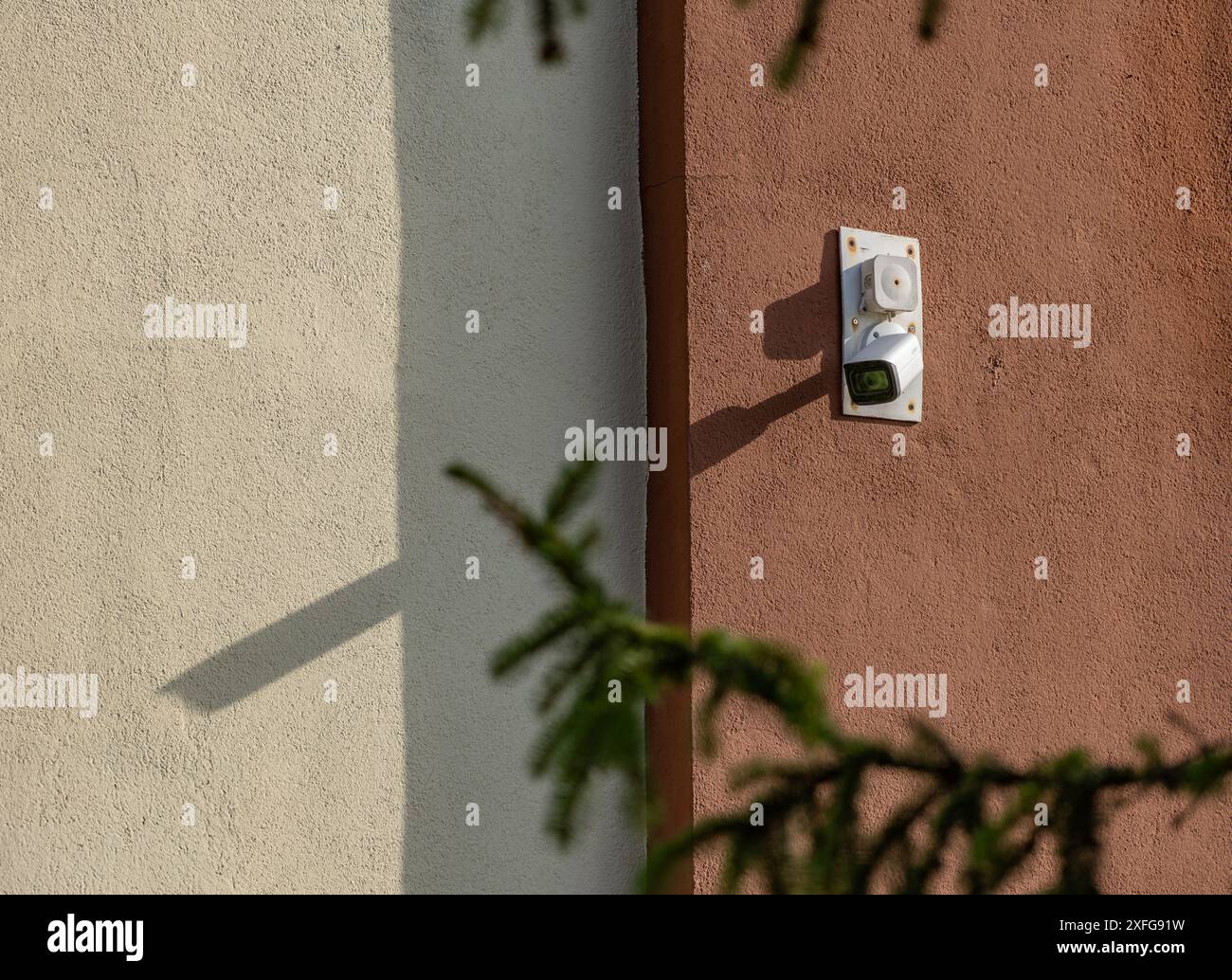 Camera hanging on the wall for video surveillance Stock Photo - Alamy