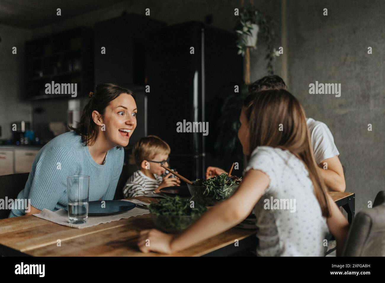 Healthy eating sitting table hi-res stock photography and images - Alamy
