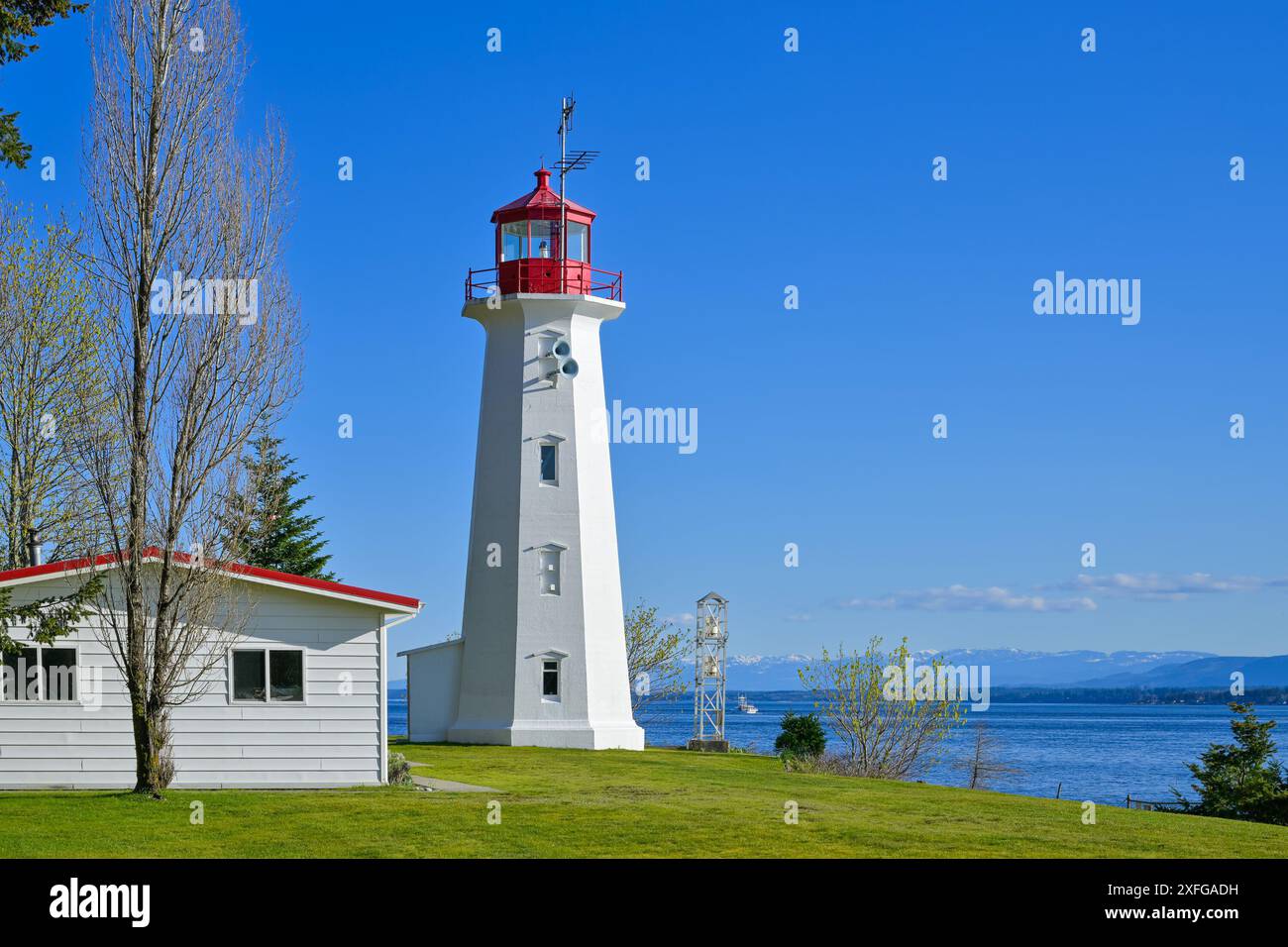 Lighthouse quadra island hi-res stock photography and images - Alamy