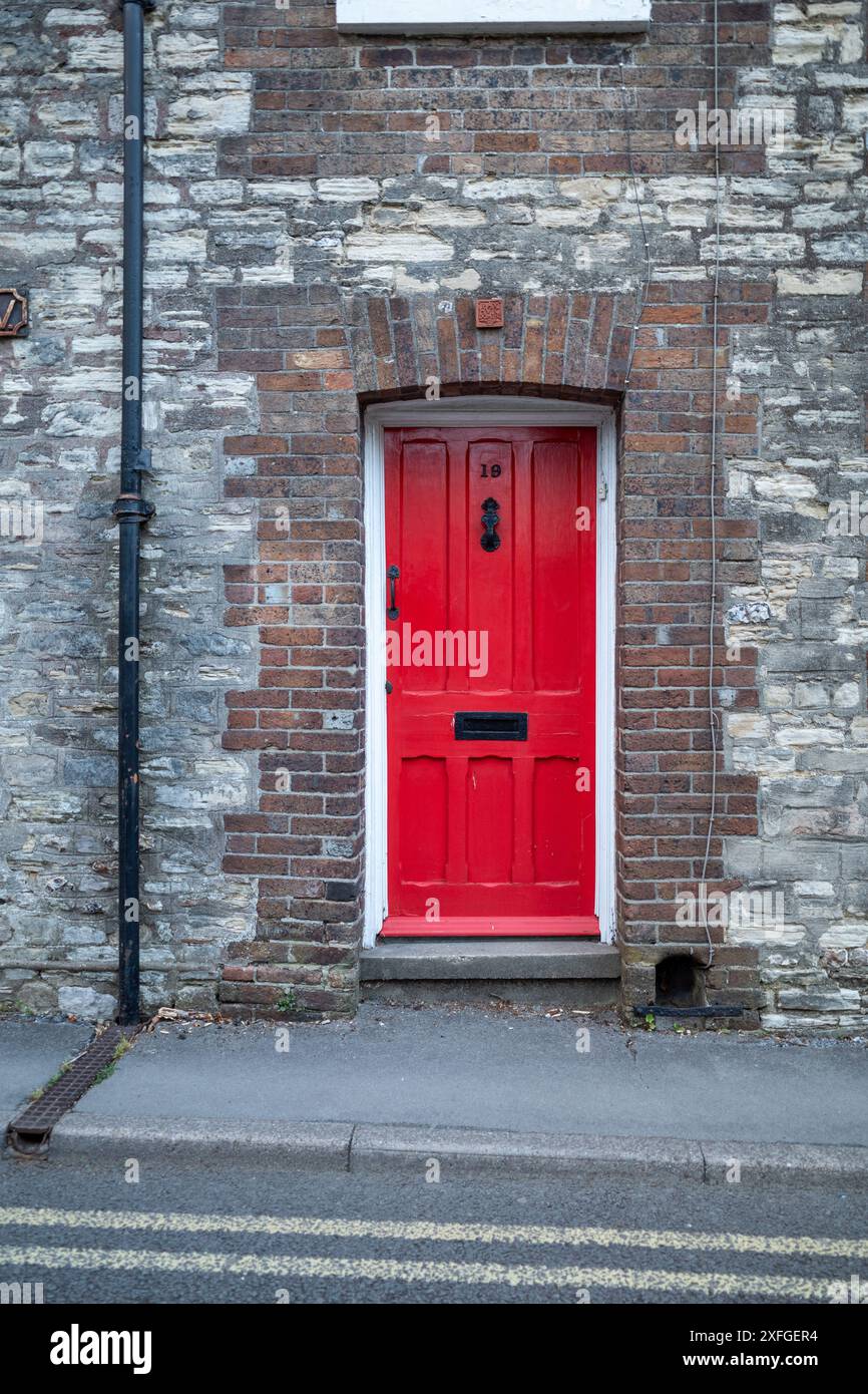 Red panel hi-res stock photography and images - Alamy